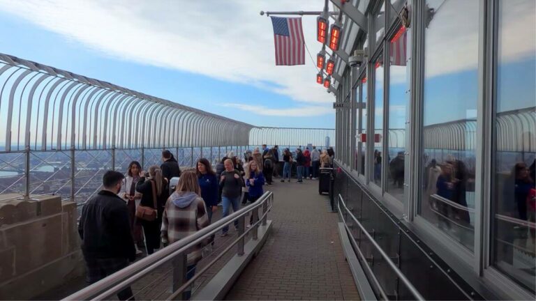 Empire State Building: 86th Floor vs 102nd Floor Comparison