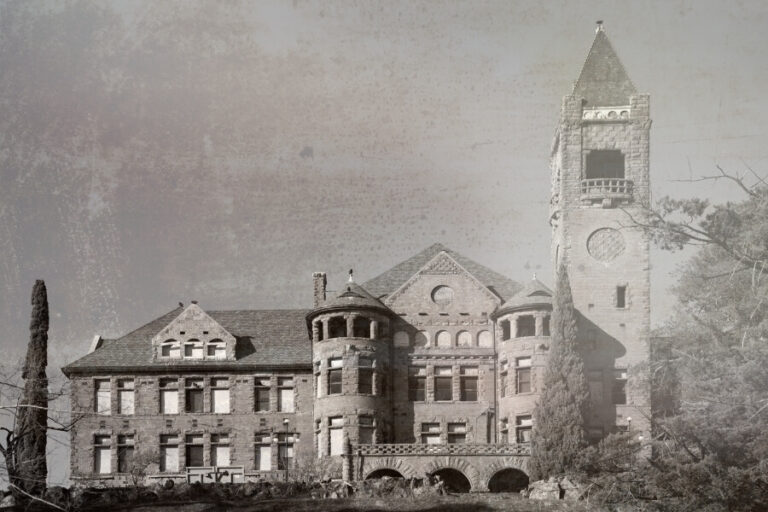 The 7 MOST HAUNTED Places In California 🤯