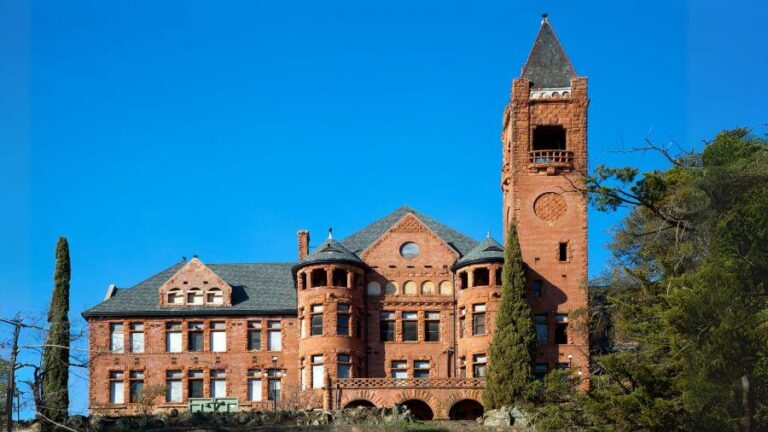 8 Castles You Might Not Expect Hiding In California