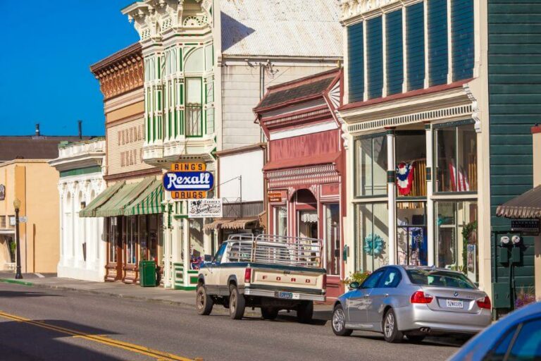 17 Prettiest Small Towns In California That Are Too Beautiful To Ignore