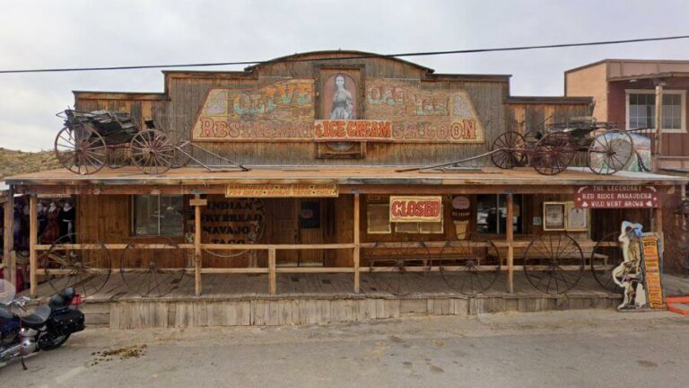 The 15 Best Wild West Towns To Visit In The US