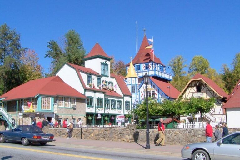 27 Quirky & Unique Small Towns In The U.S. That Are Too Weird For Words