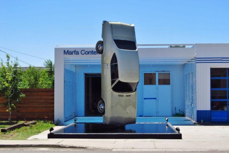 27 Quirky & Unique Small Towns In The U.S. That Are Too Weird For Words