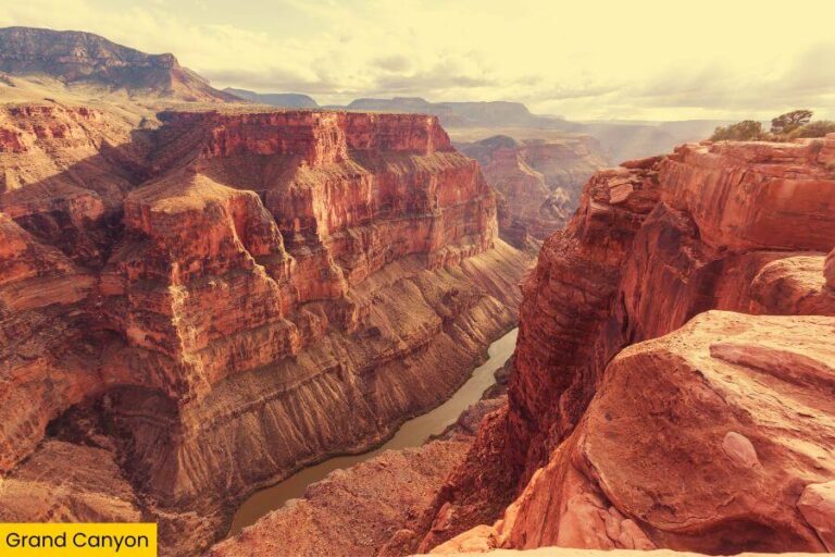 The Ultimate American Bucket List: 50 Things to Do in the U.S. Before ...
