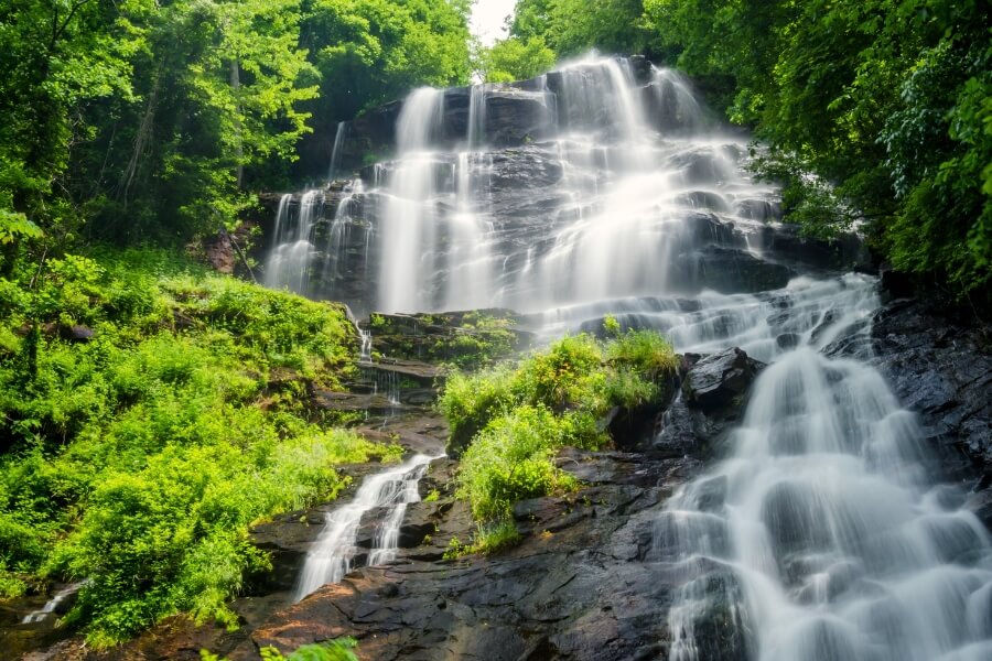 You Won’t Believe These Caves & Waterfalls Are Hiding in North Georgia