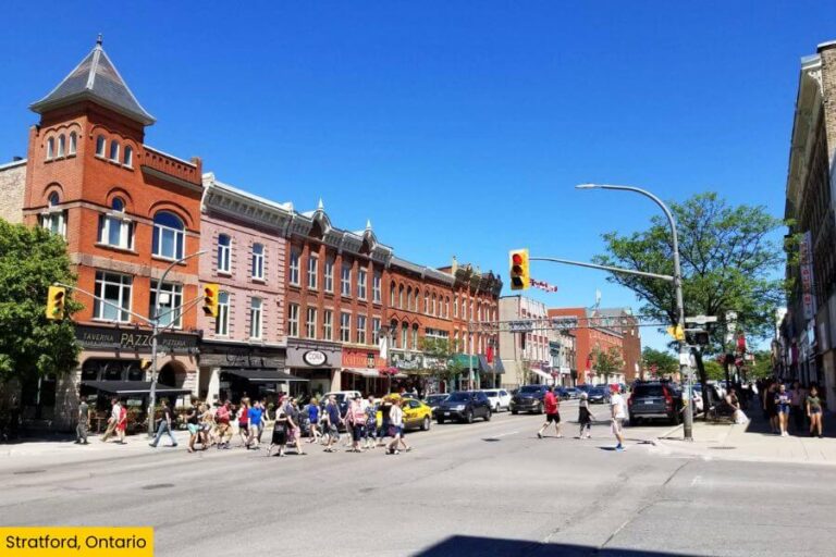 The Ultimate Detroit To Niagara Falls Road Trip Itinerary (Via Canada)